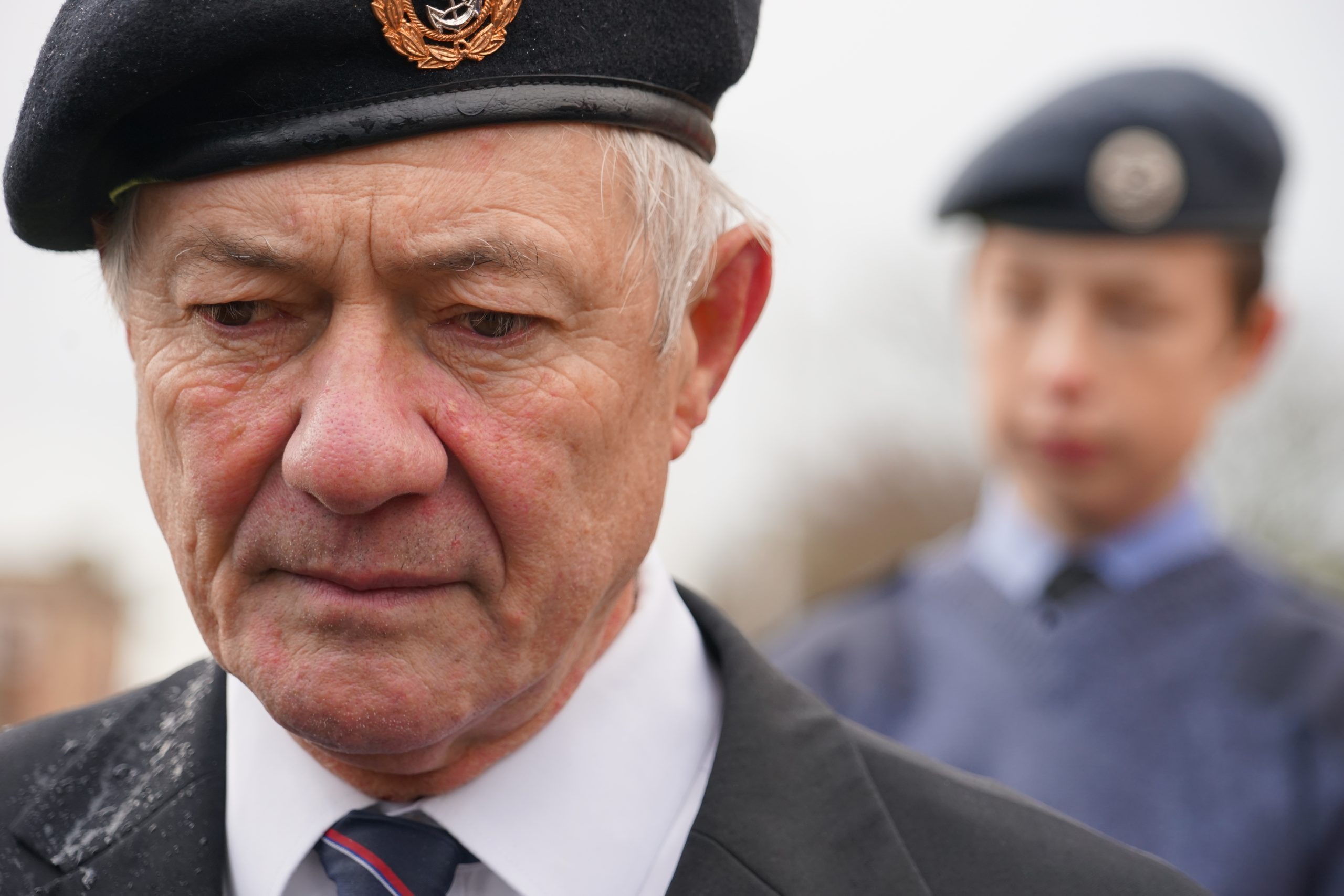 Old Boys Association Places Wreath on Remembrance Sunday – Llanelli ...